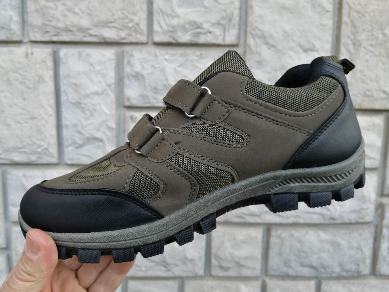 Мъжки маратонки с лепенки велкро и гумено, директно излято ходило в ...